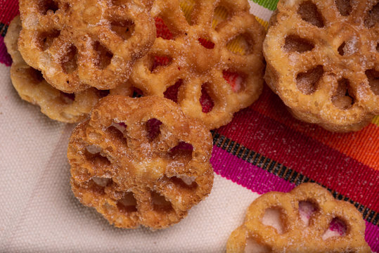 「Kruller」の画像 - 4,081 件の Stock 写真、ベクターおよびビデオ | Adobe Stock