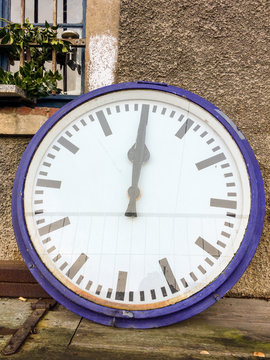 "High Noon" Images – Parcourir 517 le catalogue de photos, vecteurs et ...