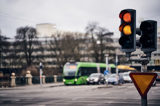 Ampelfarben Bilder – Durchsuchen 31,268 Archivfotos, Vektorgrafiken und ...