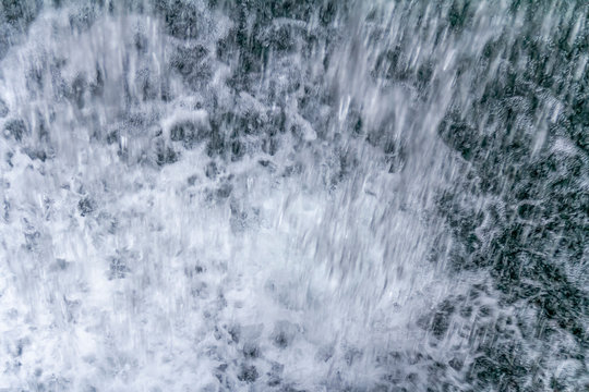 Tropfend bilder – Bläddra bland 351 stockfoton, vektorer och videor ...