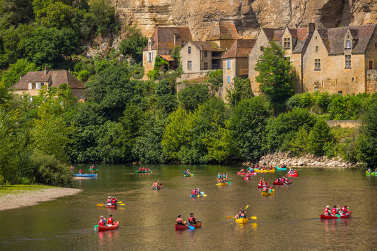 Gabare Bilder – Durchsuchen 711 Archivfotos, Vektorgrafiken und Videos | Adobe Stock