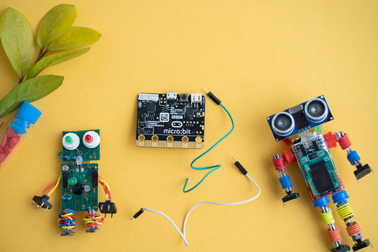 Microbit Imagens – Procure 122 fotos, vetores e vídeos | Adobe Stock