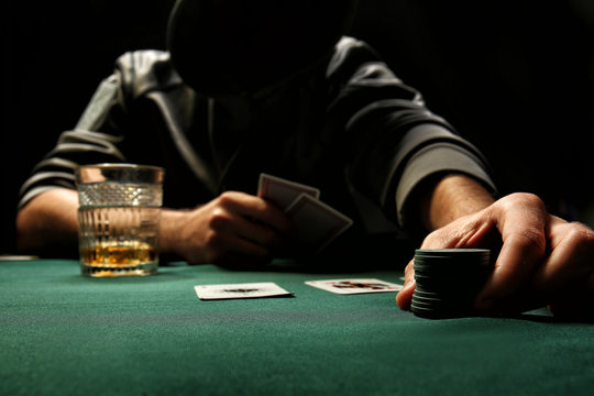 Gambler bilder – Bläddra bland 97,306 stockfoton, vektorer och videor ...