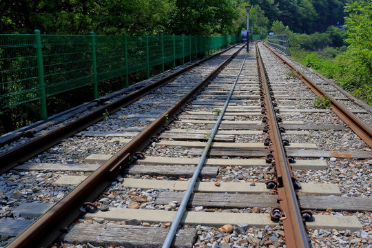 Oberbau Bilder – Durchsuchen 2,495 Archivfotos, Vektorgrafiken und ...