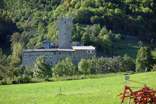 รูปภาพBurgeis – เลือกดูภาพถ่ายสต็อก เวกเตอร์ และวิดีโอ497 | Adobe Stock