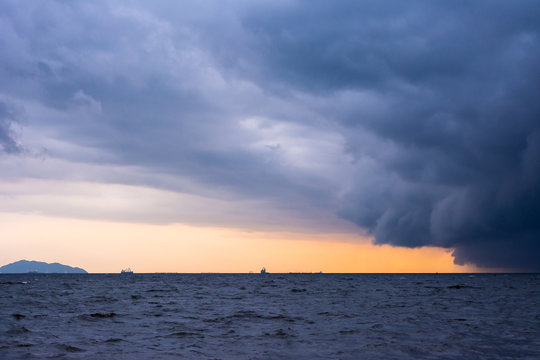 "Approaching Storm" Images – Browse 390 Stock Photos, Vectors, and ...