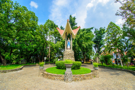 Poh Bilder – Durchsuchen 421 Archivfotos, Vektorgrafiken und Videos ...