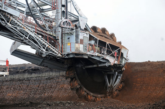 รูปภาพBucket-Wheel – เลือกดูภาพถ่ายสต็อก เวกเตอร์ และวิดีโอ649 | Adobe ...