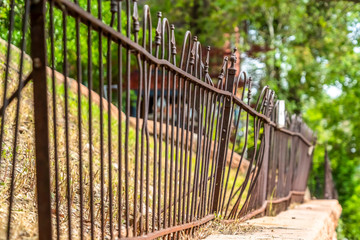 15+ Free Rusty Fence Pictures - Pikwizard