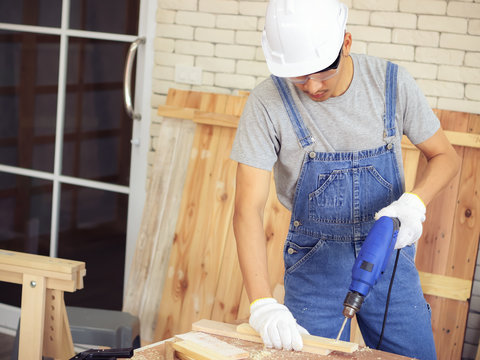 รูปภาพDo-It-Yourself – เลือกดูภาพถ่ายสต็อก เวกเตอร์ และวิดีโอ22,700 ...