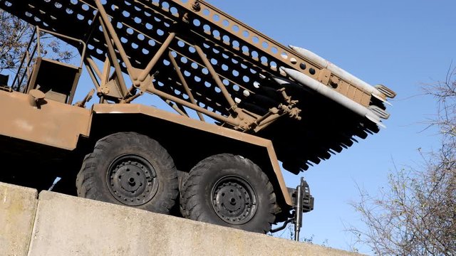 รูปภาพKatyusha – เลือกดูภาพถ่ายสต็อก เวกเตอร์ และวิดีโอ1,649 | Adobe Stock