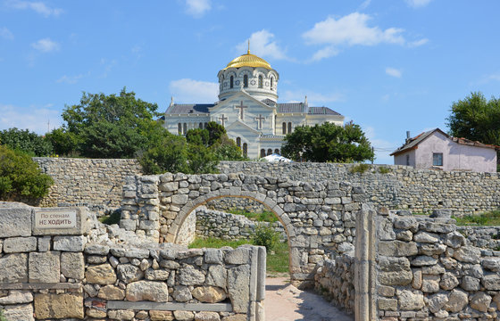 Khersones Bilder – Durchsuchen 838 Archivfotos, Vektorgrafiken und ...