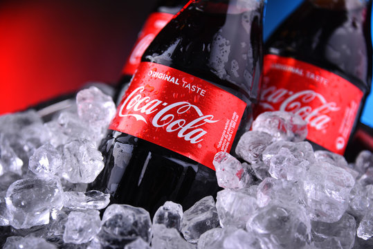 รูปภาพCoke – เลือกดูภาพถ่ายสต็อก เวกเตอร์ และวิดีโอ184,200 | Adobe Stock