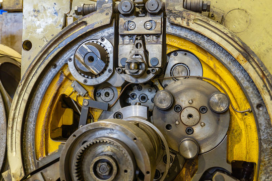รูปภาพDisassembly – เลือกดูภาพถ่ายสต็อก เวกเตอร์ และวิดีโอ38,428 ...