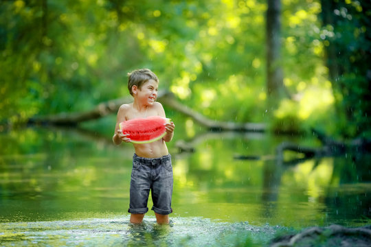 รูปภาพKnee-Deep – เลือกดูภาพถ่ายสต็อก เวกเตอร์ และวิดีโอ929 | Adobe Stock