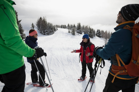 Snowshoeing Images – Parcourir 83,271 le catalogue de photos, vecteurs ...