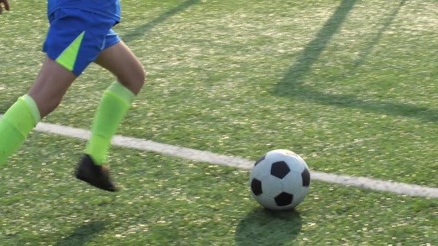 Dribbling Images – Browse 173,525 Stock Photos, Vectors, and Video ...