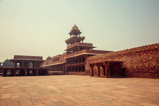 Sikri Bilder – Durchsuchen 2,286 Archivfotos, Vektorgrafiken und Videos ...