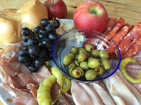 Bauernjause Images – Browse 18 Stock Photos, Vectors, and Video | Adobe ...