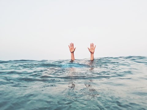 Affogare Immagini - Sfoglia 45,065 foto, vettoriali e video Stock ...