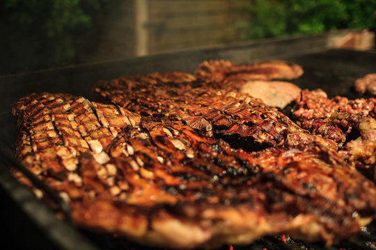 Imágenes de Char-Grilled: descubre bancos de fotos, ilustraciones ...