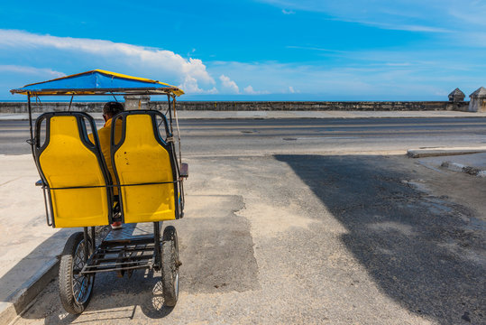 รูปภาพBicitaxi – เลือกดูภาพถ่ายสต็อก เวกเตอร์ และวิดีโอ71 | Adobe Stock