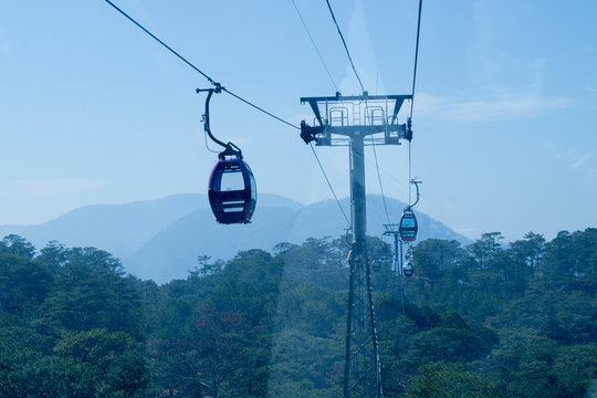 Imágenes de Cableway: descubre bancos de fotos, ilustraciones, vectores ...