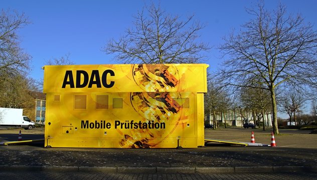 Adac Bilder – Durchsuchen 1,055 Archivfotos, Vektorgrafiken und Videos ...