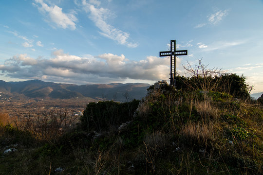 Croce Images – Browse 20,798 Stock Photos, Vectors, and Video | Adobe Stock