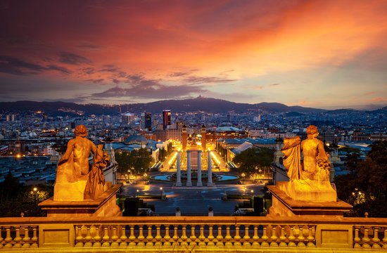 「Catala」の画像 - 255 件の Stock 写真、ベクターおよびビデオ | Adobe Stock