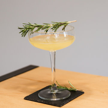 「Genepi」の画像 - 79 件の Stock 写真、ベクターおよびビデオ | Adobe Stock