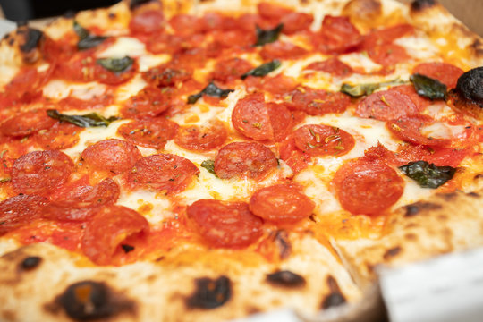 Pepperoncino bilder – Bläddra bland 239 stockfoton, vektorer och videor ...