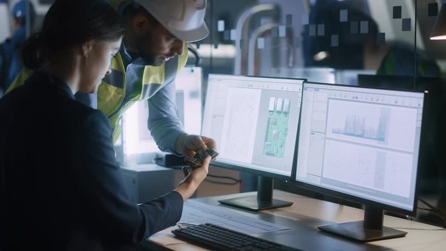 Smart Manufacturing Images – Browse 303,928 Stock Photos, Vectors, and ...