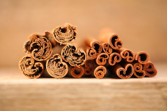 Cumarin Bilder – Durchsuchen 1,465 Archivfotos, Vektorgrafiken und ...