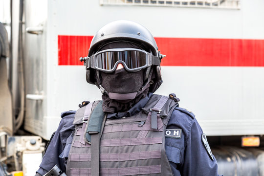 รูปภาพRosgvardia – เลือกดูภาพถ่ายสต็อก เวกเตอร์ และวิดีโอ94 | Adobe Stock
