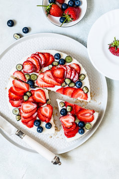 dolphy_tv photos, images, assets | Adobe Stock