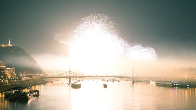 1019 Bilder – Durchsuchen 422 Archivfotos, Vektorgrafiken und Videos ...