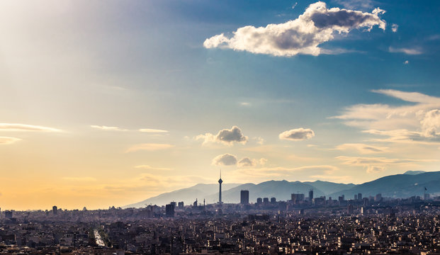 "Tehran Skyline" Bilder – Durchsuchen 252 Archivfotos, Vektorgrafiken ...