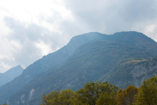 Etschberg Bilder – Durchsuchen 627 Archivfotos, Vektorgrafiken und ...