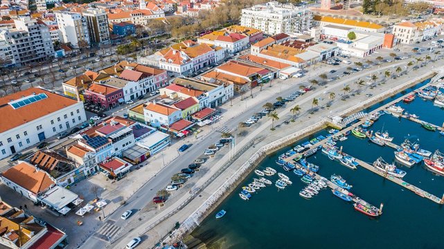Setubal Bilder – Durchsuchen 6,991 Archivfotos, Vektorgrafiken und ...