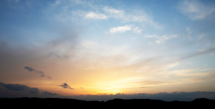 Sol 이미지 – 찾아보기 341,976 스톡 사진, 벡터 및 비디오 | Adobe Stock