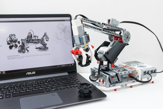 รูปภาพMindstorms – เลือกดูภาพถ่ายสต็อก เวกเตอร์ และวิดีโอ734 | Adobe Stock