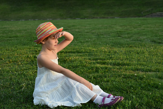 รูปภาพDefenselessness – เลือกดูภาพถ่ายสต็อก เวกเตอร์ และวิดีโอ428 ...