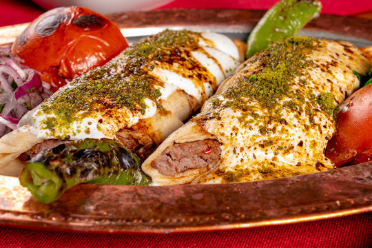 รูปภาพBeyti – เลือกดูภาพถ่ายสต็อก เวกเตอร์ และวิดีโอ518 | Adobe Stock