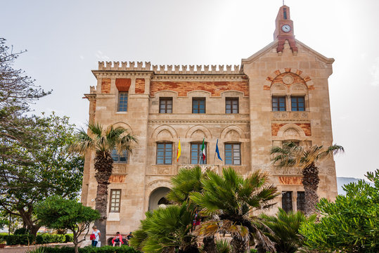 「Florio」の画像 - 250 件の Stock 写真、ベクターおよびビデオ | Adobe Stock