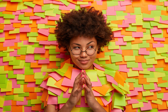 รูปภาพSmirking – เลือกดูภาพถ่ายสต็อก เวกเตอร์ และวิดีโอ31,358 | Adobe Stock