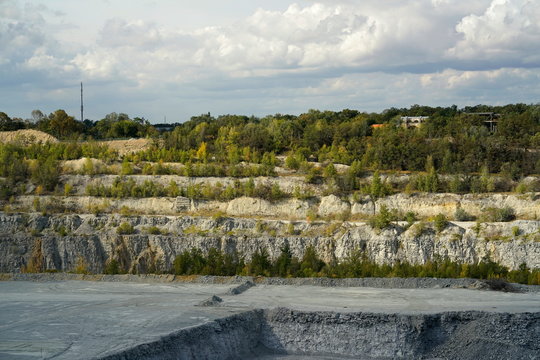 "Limestone Quarry" Images – Browse 2,740 Stock Photos, Vectors, and ...