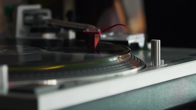 Turntable Arm Images – Browse 3,010 Stock Photos, Vectors, and Video ...