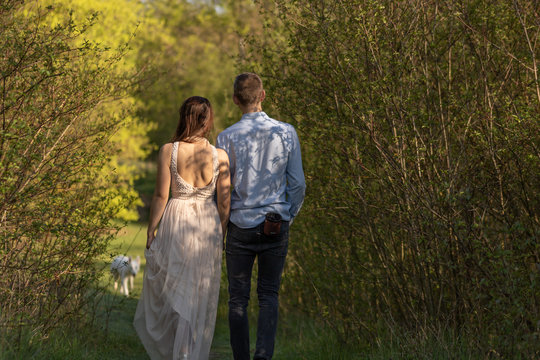 Imagens de Weggehen – Explore Fotografias do Stock, Vetores e Vídeos de ...