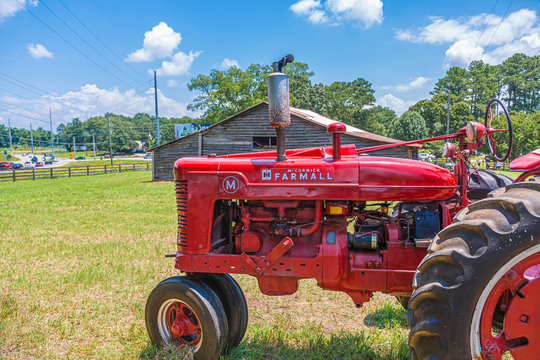 Farmall Bilder – Durchsuchen 196 Archivfotos, Vektorgrafiken und Videos ...